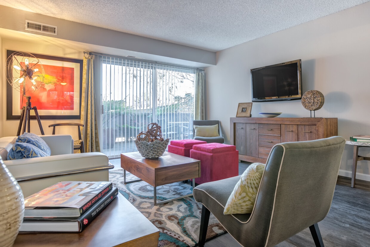 Park Kiely - 355 Kiely Blvd San Jose, CA 95129 | Apartments.com