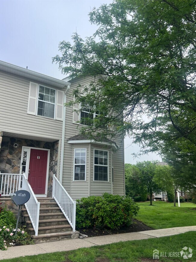 Edgewood Estates Apartments under $3,000 - Somerset, NJ - Updated Today ...