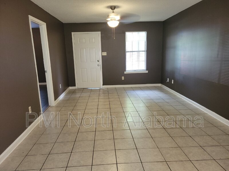 201 8th Ave SW Unit Apt B, Decatur, AL 35601 - Condo for Rent in ...