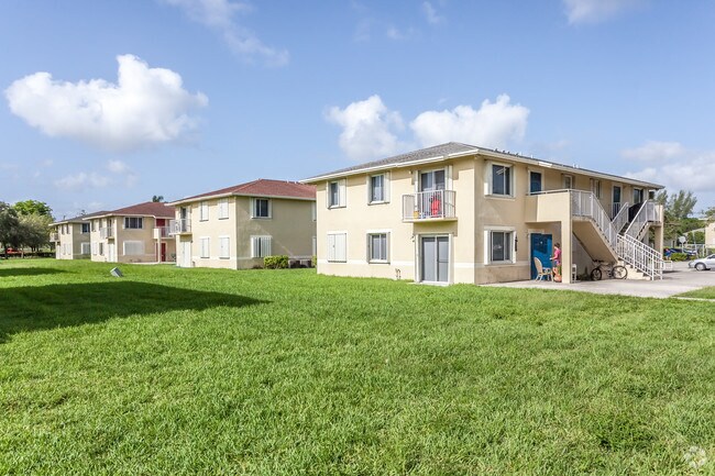 Hidden Grove Apartments Rentals - Homestead, FL | Apartments.com