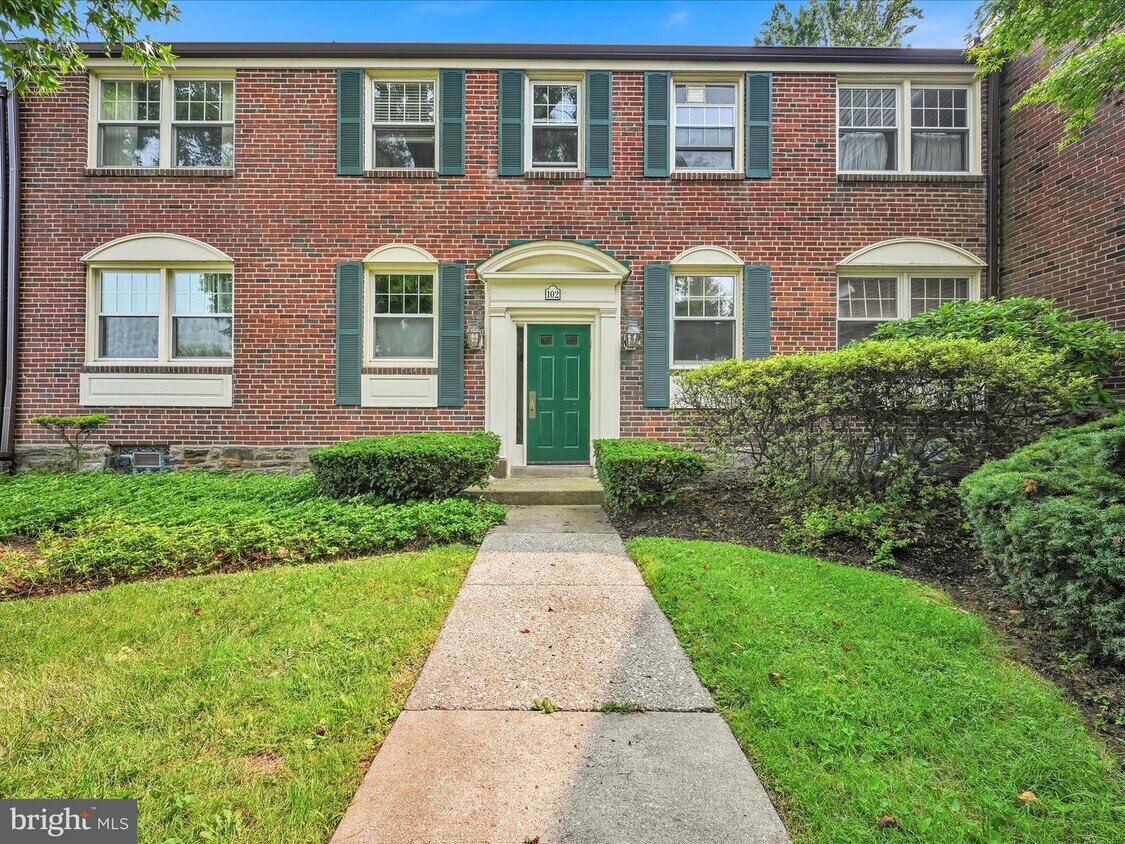 500 E Lancaster Ave Unit 102D, Wayne, PA 19087 - Room for Rent in Wayne ...