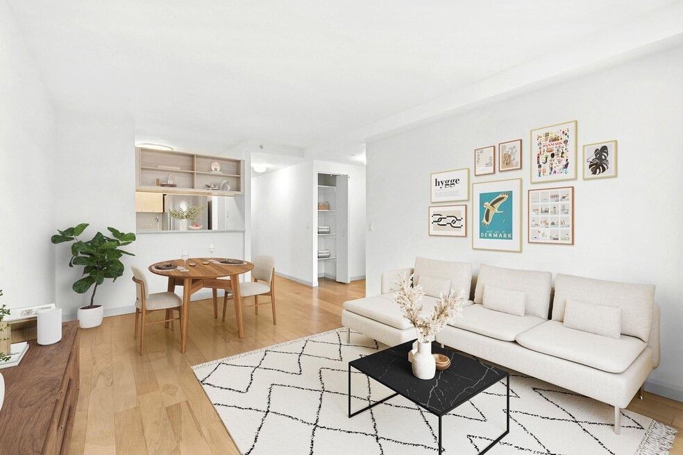 Apartments for Rent under $10,000 in Lincoln Square, New York ...