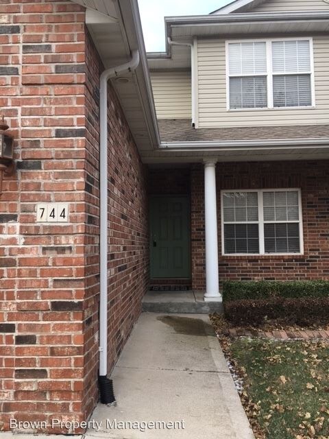 744 Erika St, O'fallon, IL 62269 - House Rental in O'fallon, IL ...