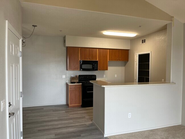 1221 Whitney Ranch Pky Unit 1133, Rocklin, CA 95765 - Condo for Rent in ...