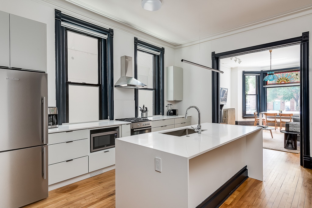 Violet Coliving - 2104 W 21st Pl Chicago, IL 60608 | Apartments.com