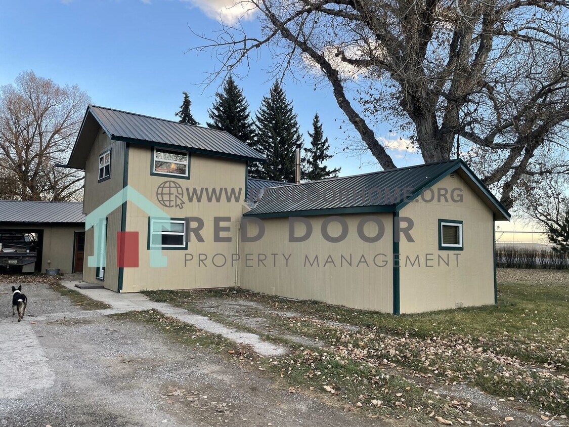 4092 Valier-Dupuyer Rd, Valier, MT 59486 - House Rental in Valier, MT ...