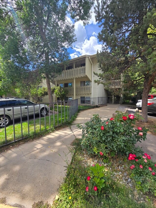 2707 Valmont Rd, Boulder, CO 80304 - Condo for Rent in Boulder, CO ...