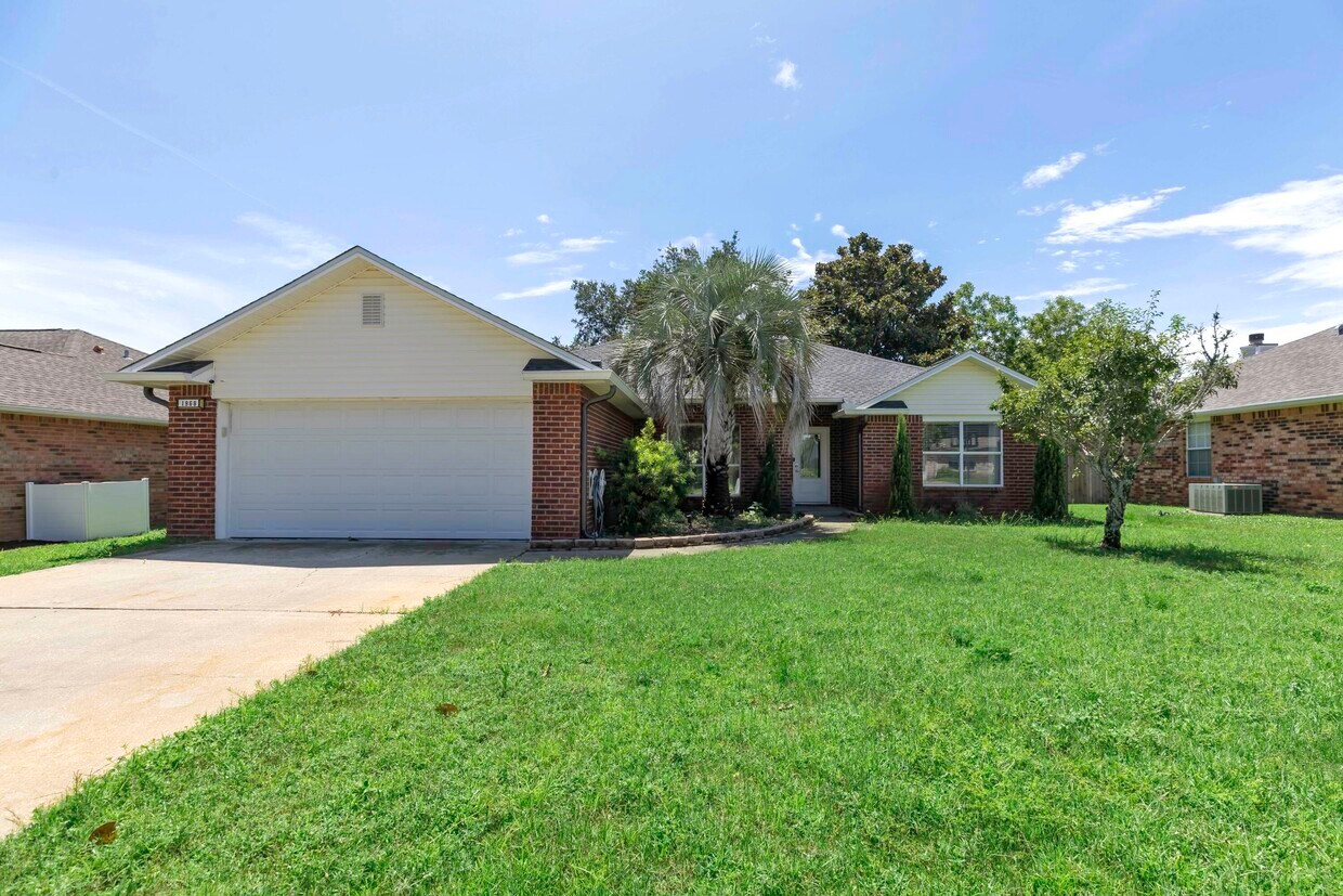 1968 Jessica Way, Navarre, FL 32566 - House Rental in Navarre, FL ...