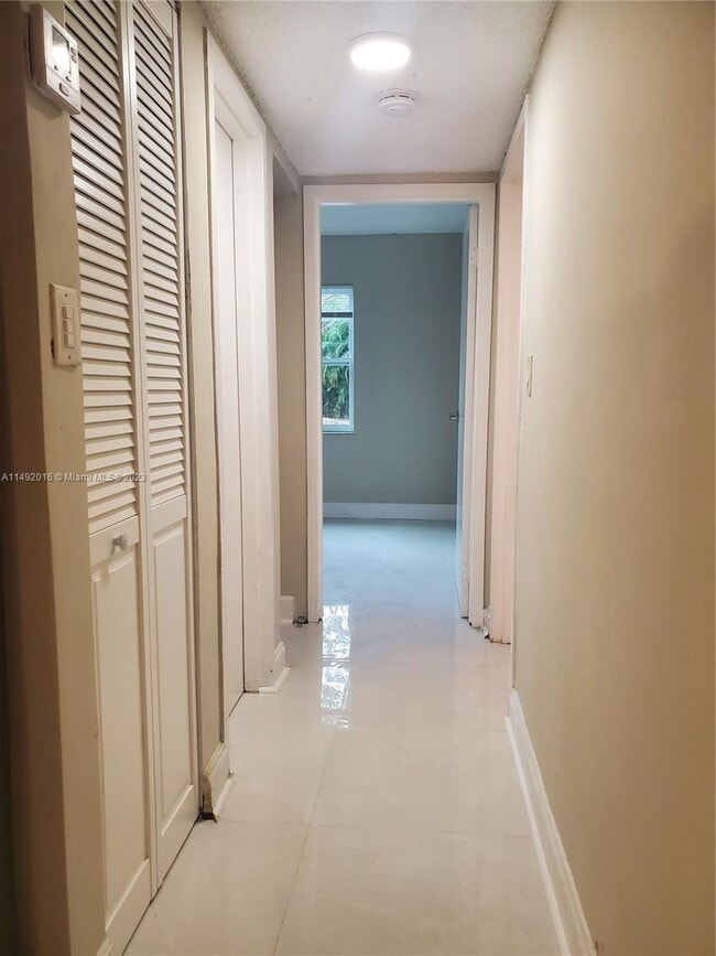 4394 NW 9th Ave Unit 22 -1B, Pompano Beach, FL 33064 - Condo for Rent ...