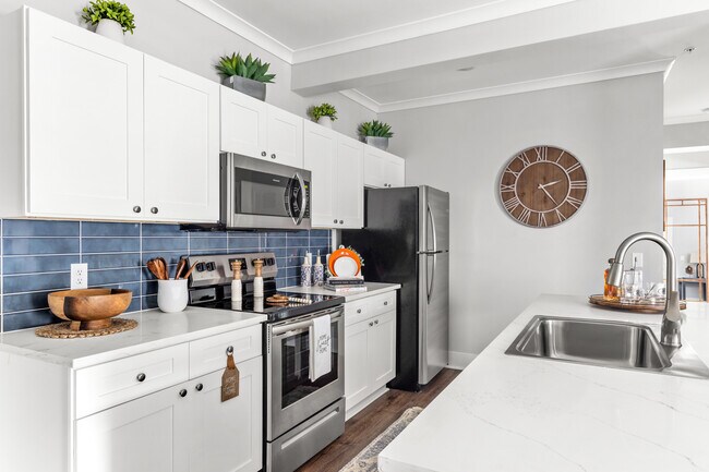 Paragon Luxury Apartments - Apartments in Athens, GA | Apartments.com