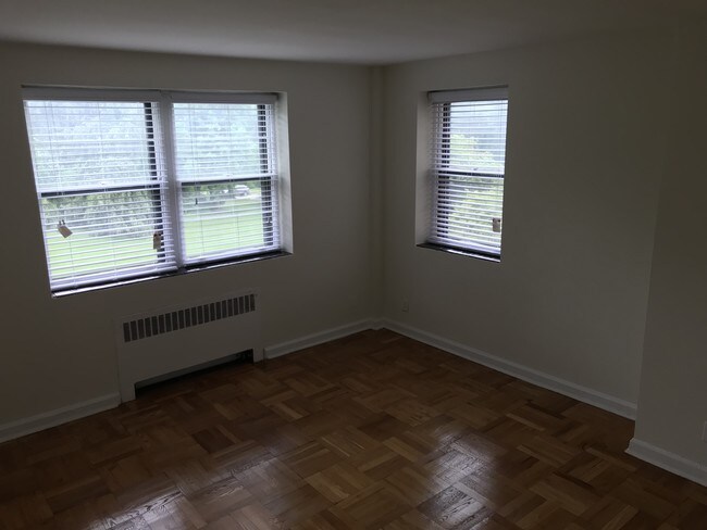 Pelham Park Apartments - Philadelphia, PA | Apartments.com