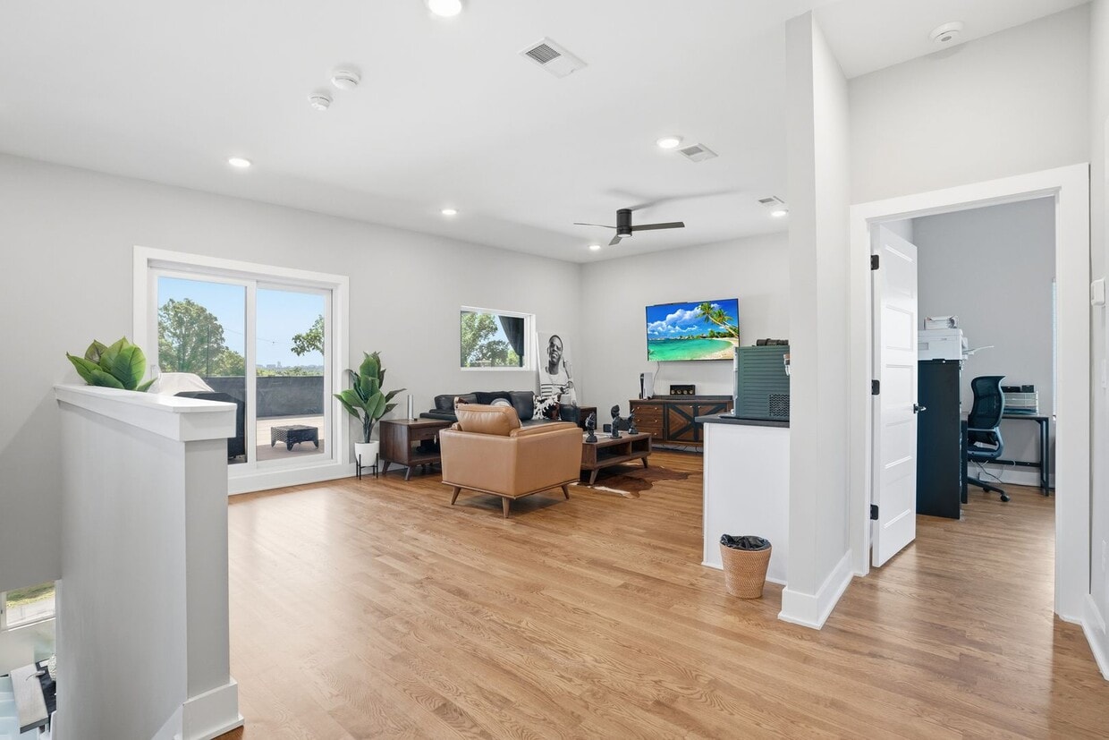 1911 Hailey Ave, Nashville, TN 37218 | Apartments.com