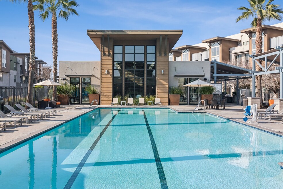 32 Meritage Common Unit 204, Livermore, CA 94551 - Room for Rent in ...