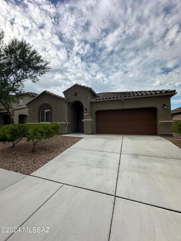 9447 W Gambel Oak Ln, Marana, AZ 85653 - House Rental in Marana, AZ ...