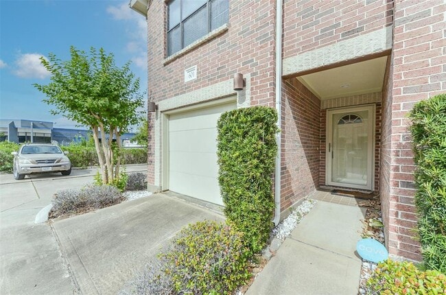 5941 S Loop E Fwy Unit 601, Houston, TX 77033 - Condo for Rent in ...