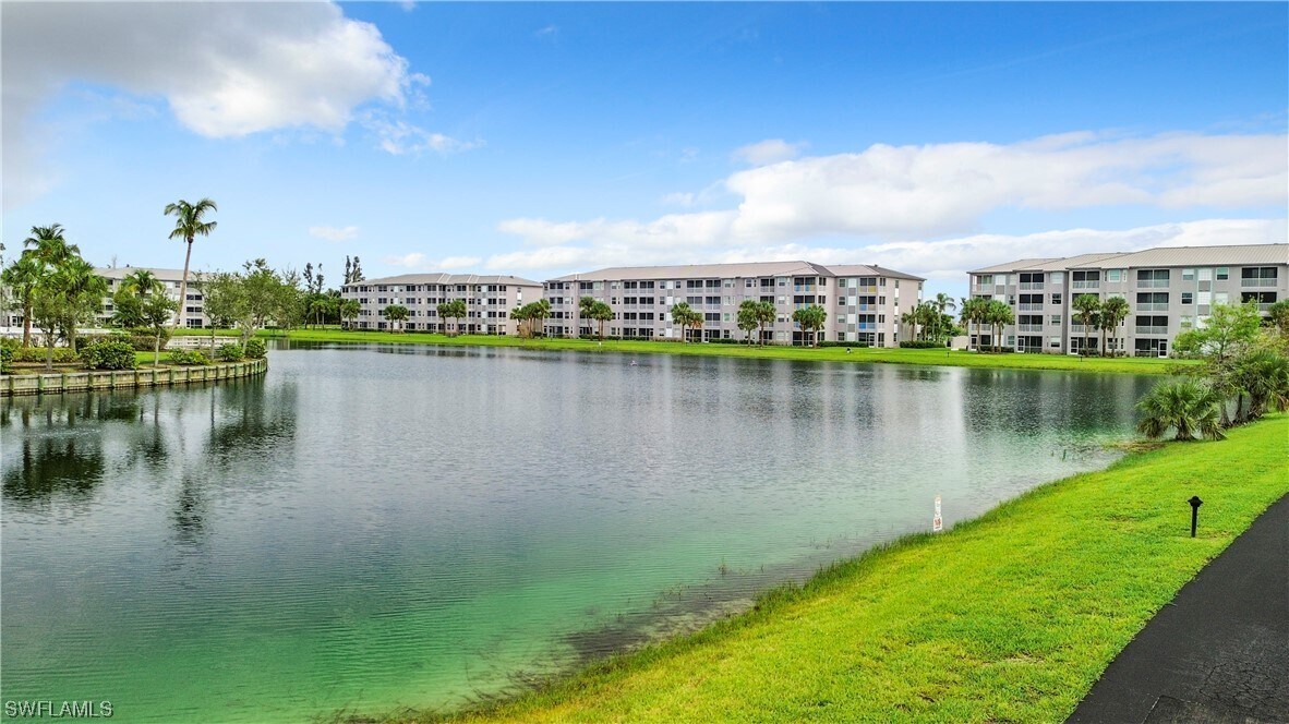16595 Lake Cir Dr Unit 218, Fort Myers, FL 33908 - Condo for Rent in ...
