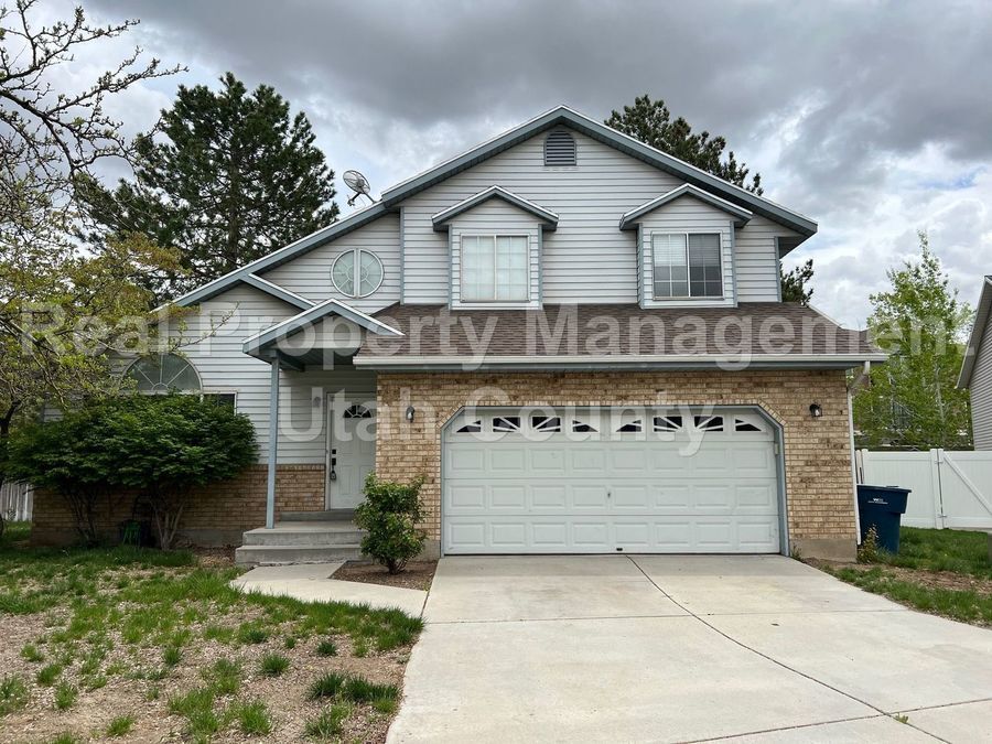 916 N 425 W St, Orem, UT 84057 - House Rental in Orem, UT | Apartments.com