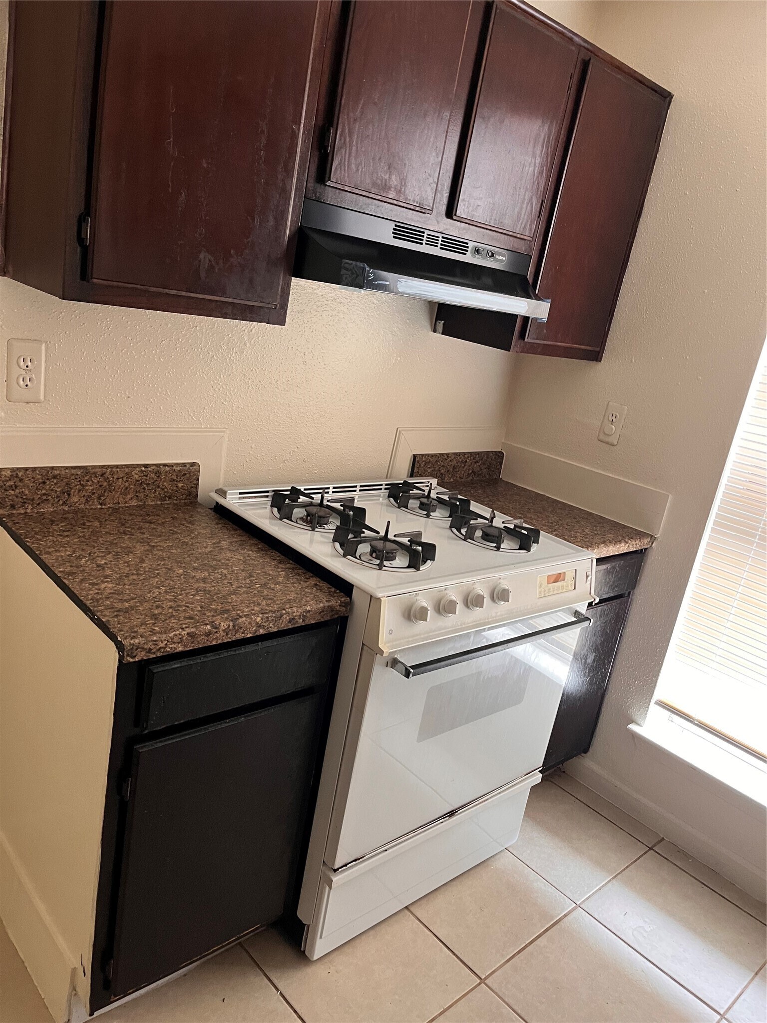 5415 Ridgemont Pl, Houston, TX 77053 - Townhome Rentals in Houston TX ...