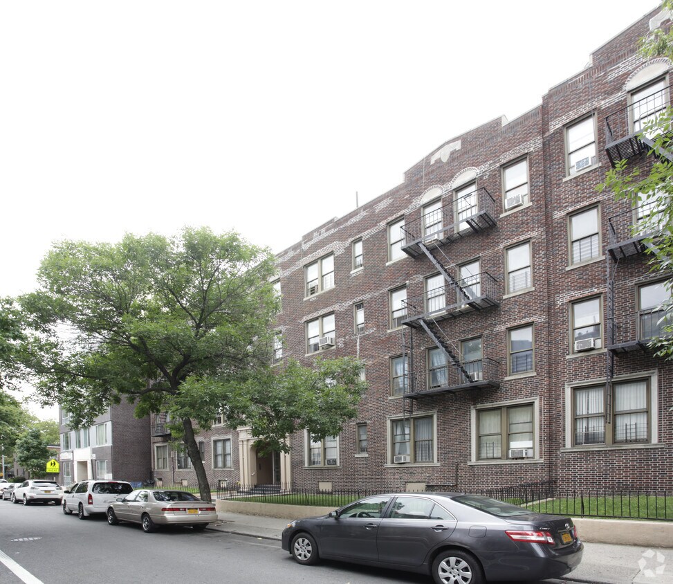 Maple Terrace - 362 Maple St Brooklyn, NY 11225 | Apartments.com