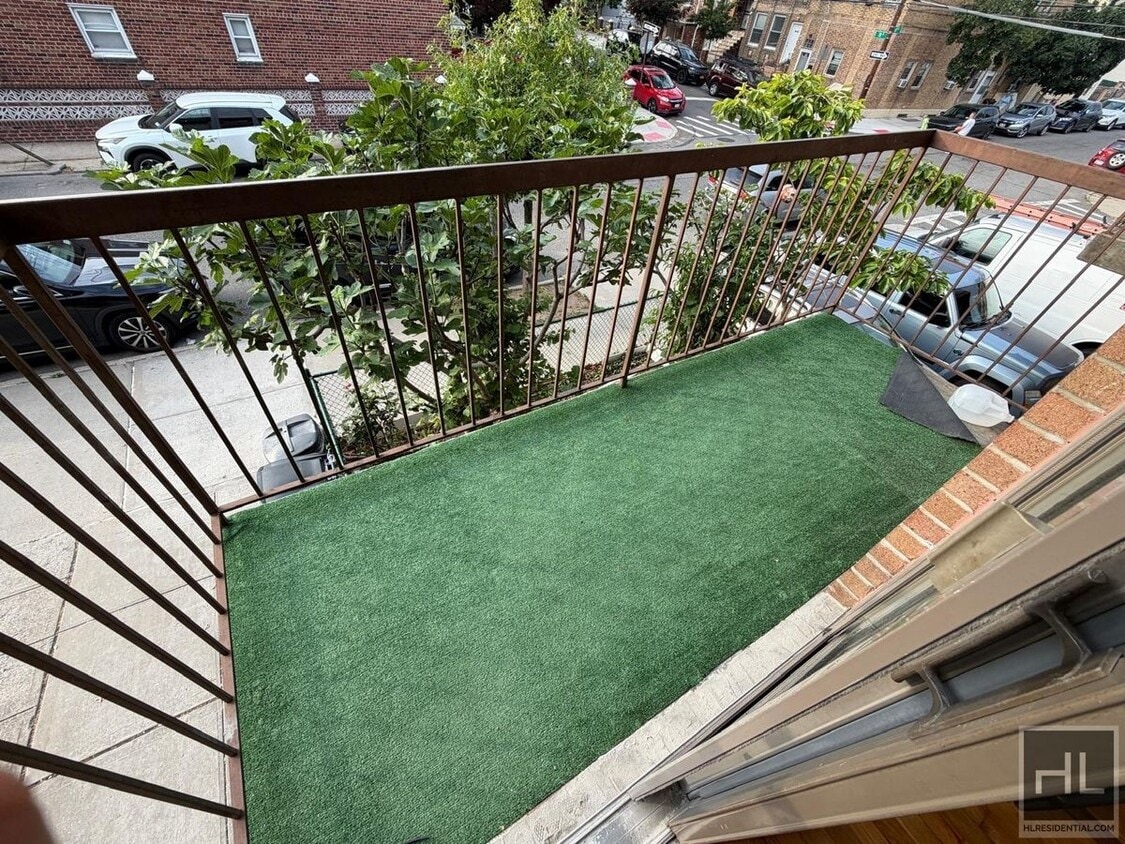 76-16-76-69 69th Rd Unit 2, Queens, NY 11379 | Apartments.com