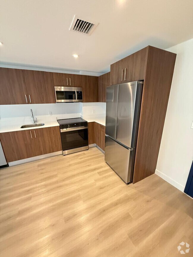 North Grapeland Heights Loft Apartments for Rent - Miami, FL - Updated ...