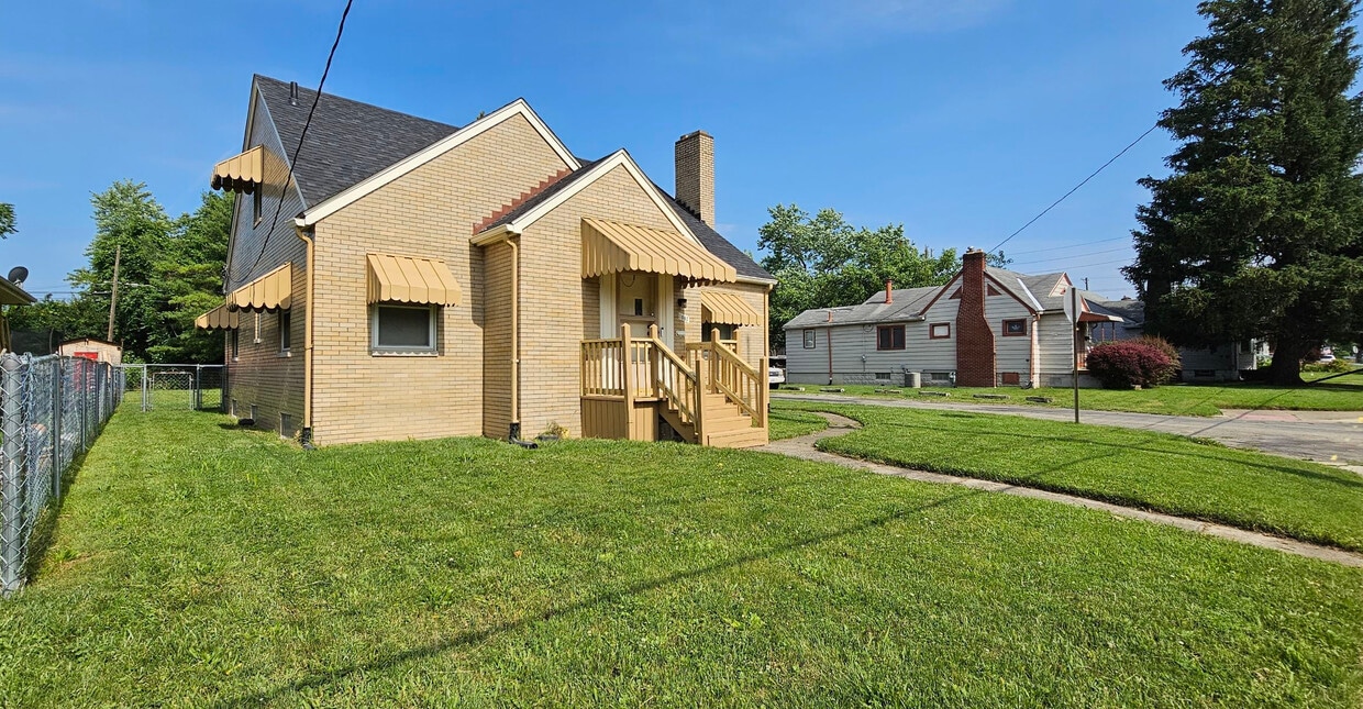 1887 S Champion Ave, Columbus, OH 43207 - House Rental in Columbus, OH ...