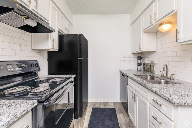 Explore The University of Texas, Tyler - Tyler, TX: Campus Guide ...