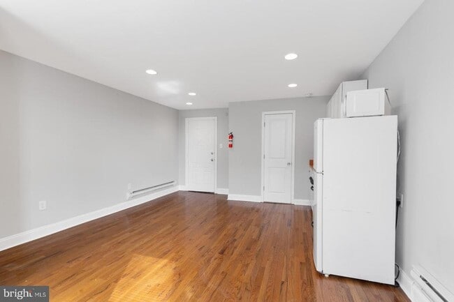 1514 W Ritner St Unit 2R, Philadelphia, PA 19145 - Room for Rent in ...