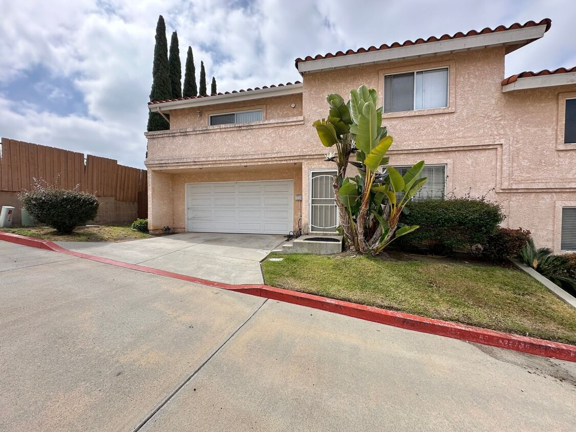 1413 Janis Lynn Ln, Vista, CA 92083 - House Rental in Vista, CA | Apartments.com