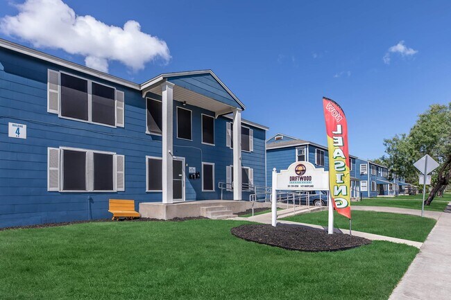1 Bedroom Apartments for Rent with Utilities Included in Corpus Christi TX
