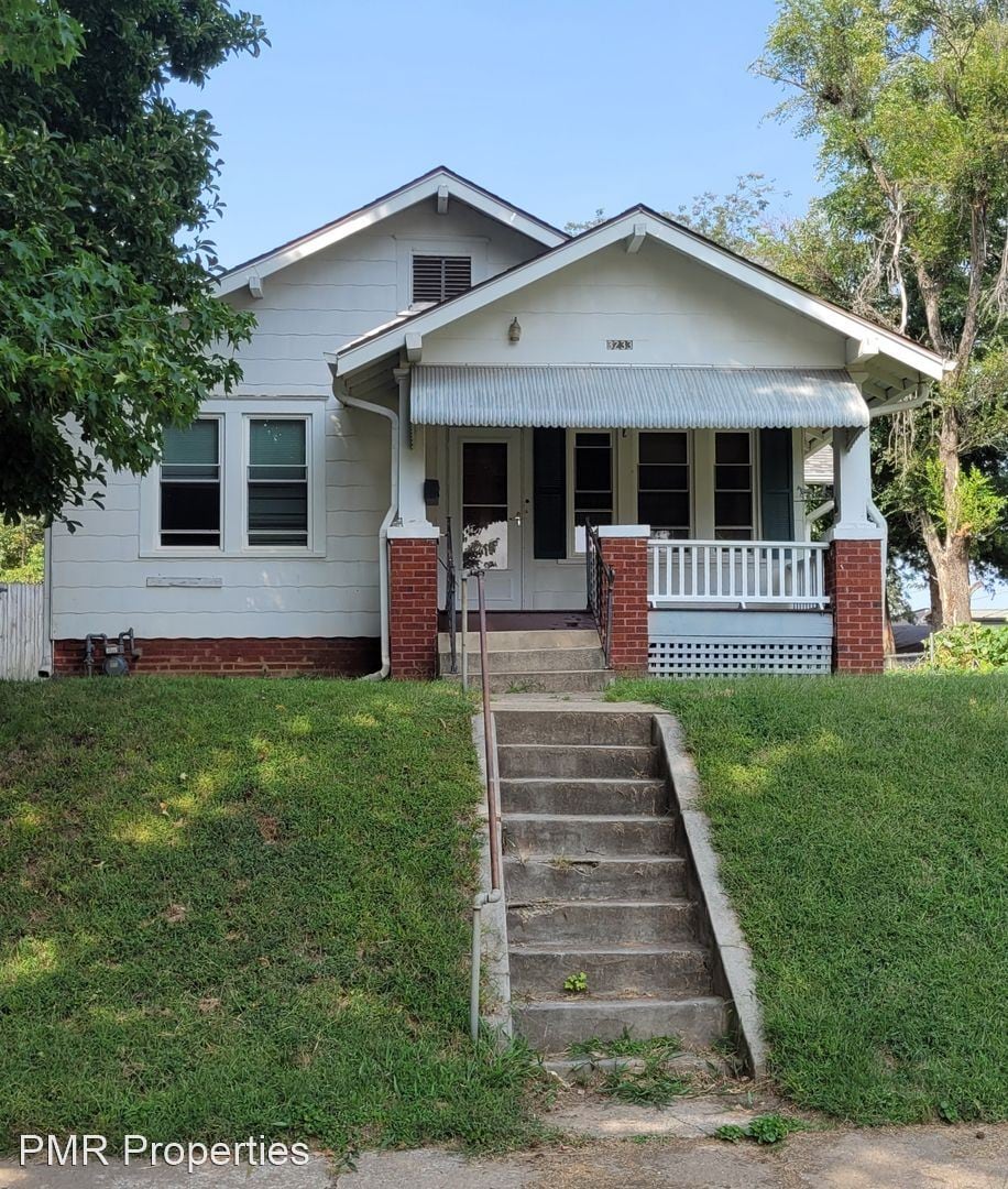 3233 Renick St, Saint Joseph, MO 64507 - House Rental in Saint Joseph ...