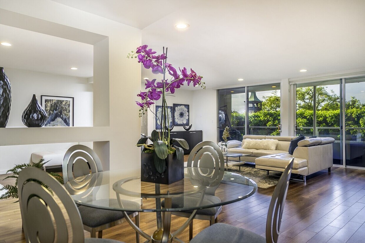 723 Palisades Beach Rd Unit 217, Santa Monica, CA 90402 - Condo for ...