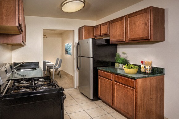 Cole Spring Plaza - 1001 Spring St Silver Spring, MD 20910 | Apartments.com