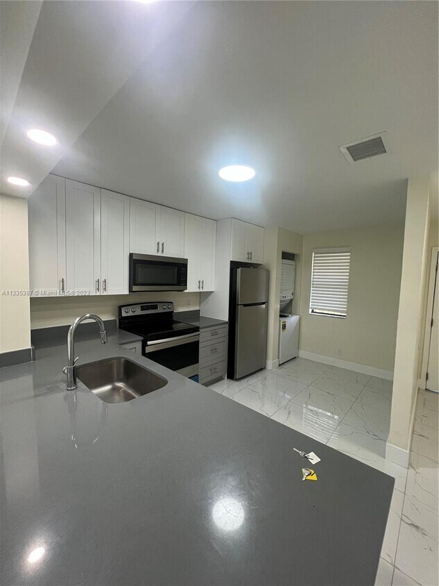 4885 Arjaro Dr Unit 4835, West Palm Beach, FL 33407 - Room for Rent in ...
