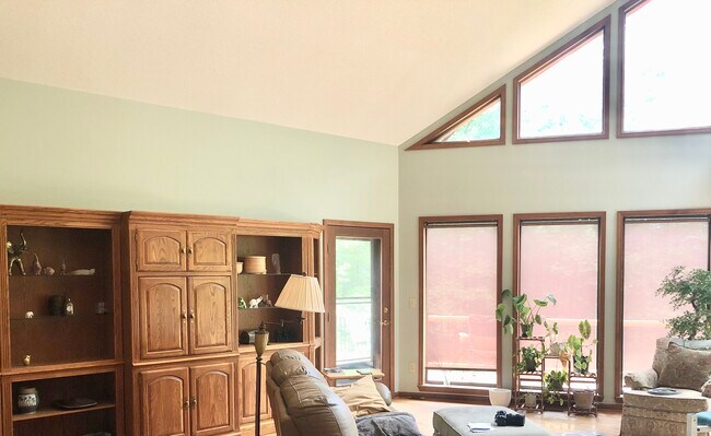 40 Deer Ridge Rd, Mills River, NC 28759 - House Rental in Mills River ...