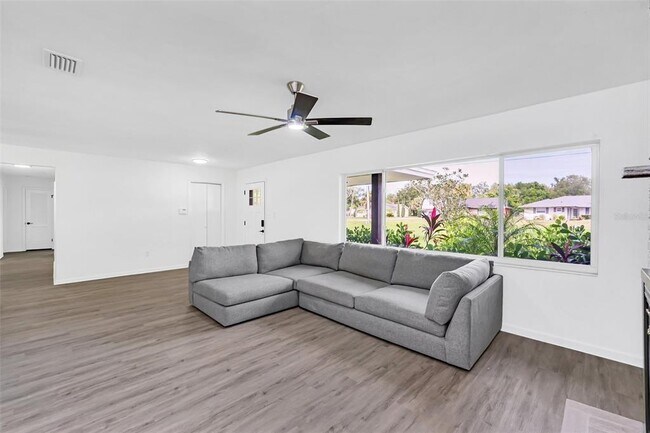 7212 Grace Rd, Orlando, FL 32819 - House Rental in Orlando, FL ...