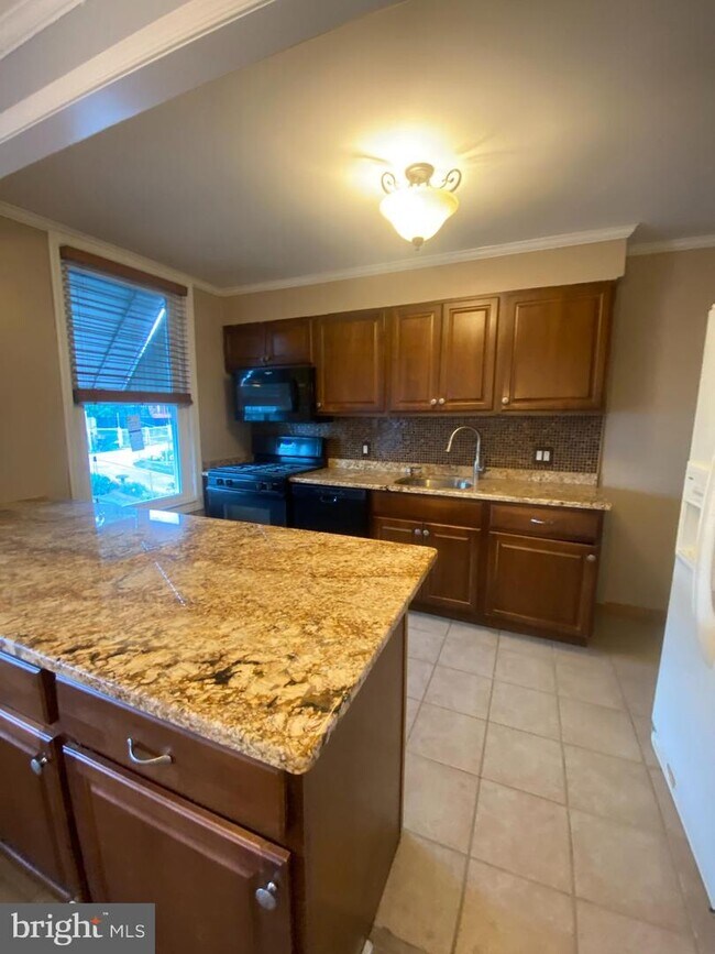 2913 Brighton St, Philadelphia, PA 19149 - Townhome Rentals in ...