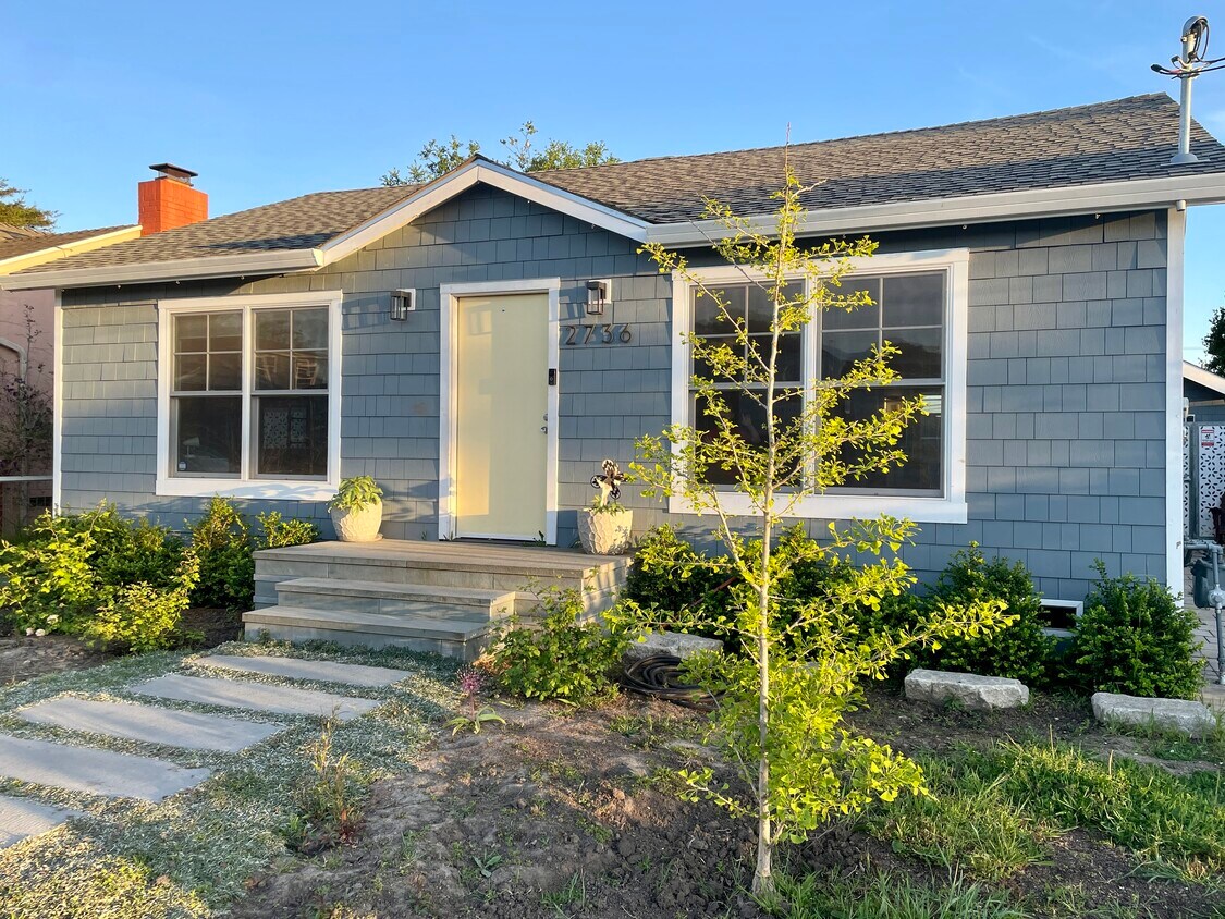 2736 Chanslor Ave, Richmond, CA 94804 - House Rental in Richmond, CA ...