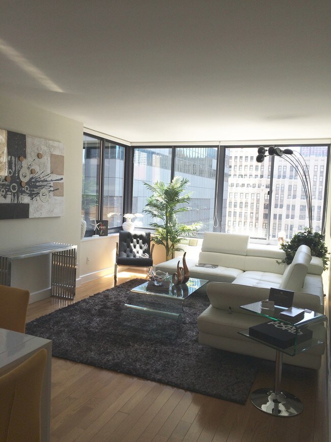 The Ritz Plaza Rentals - New York, NY | Apartments.com