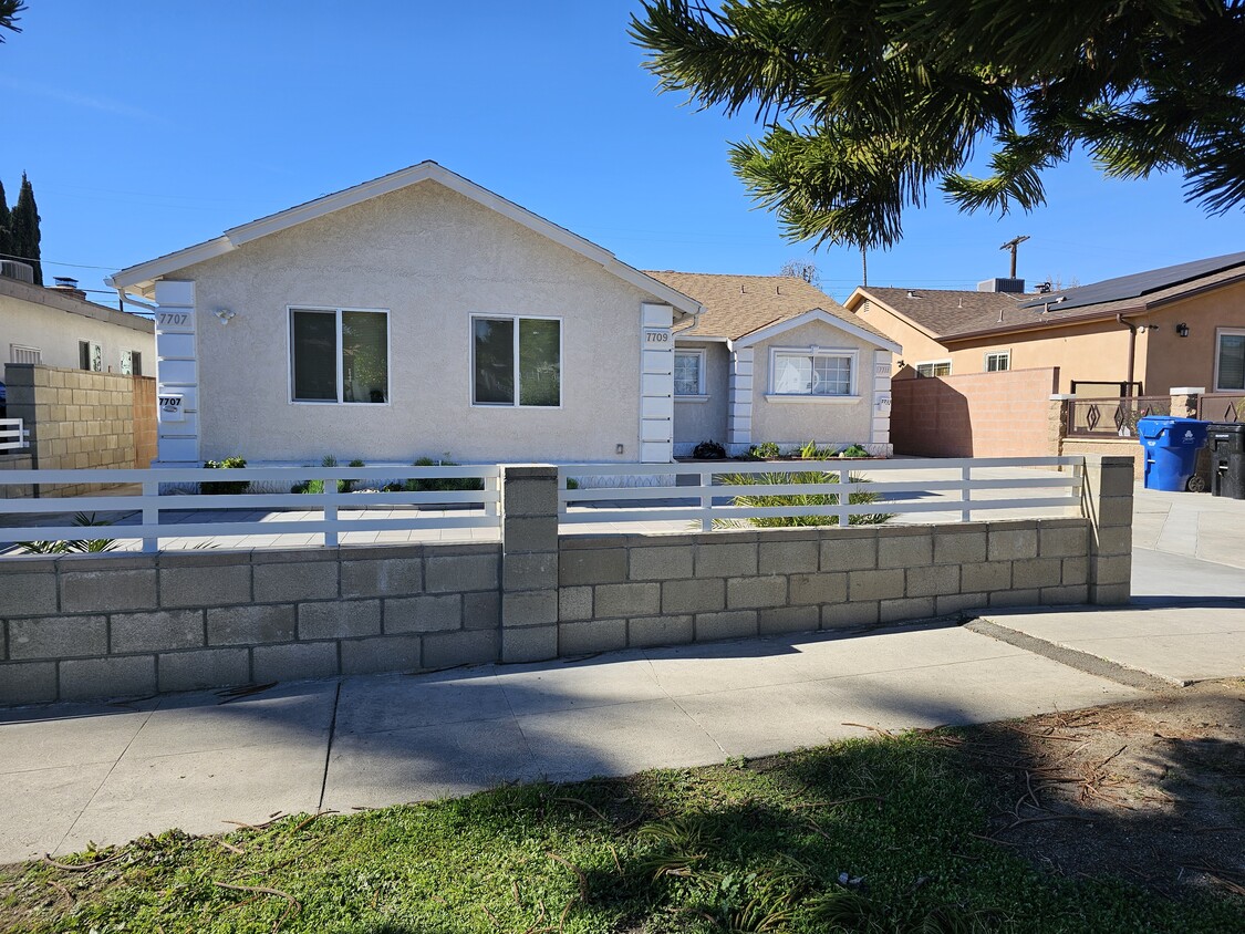 7709 Goodland Ave, Los Angeles, CA 91605 - House Rental in Los Angeles ...