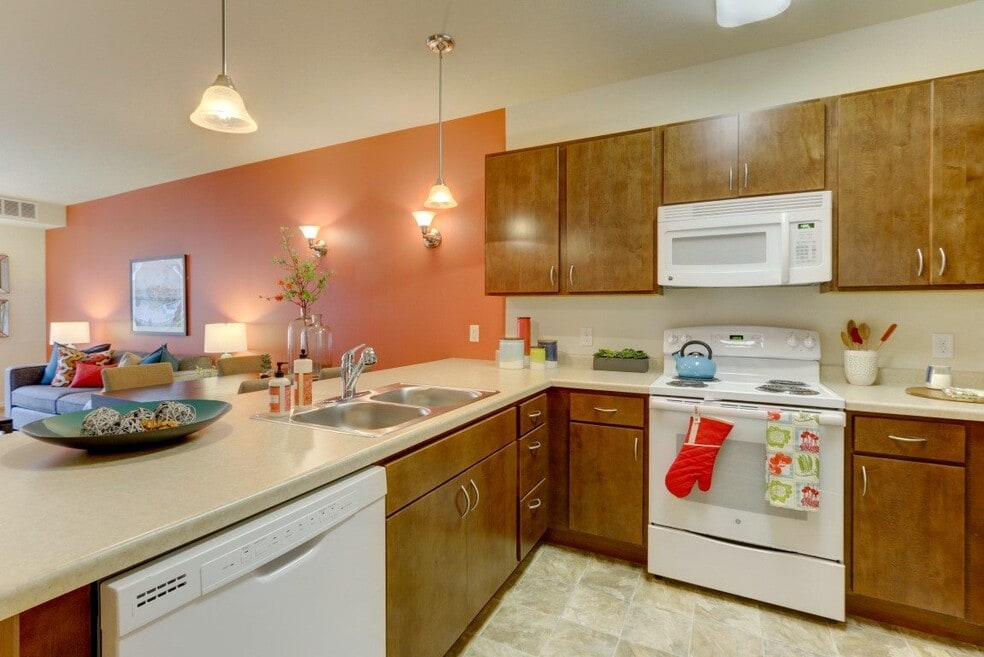 Apartments for Rent with Garages in Birchwood Village, MN - Page 9 ...