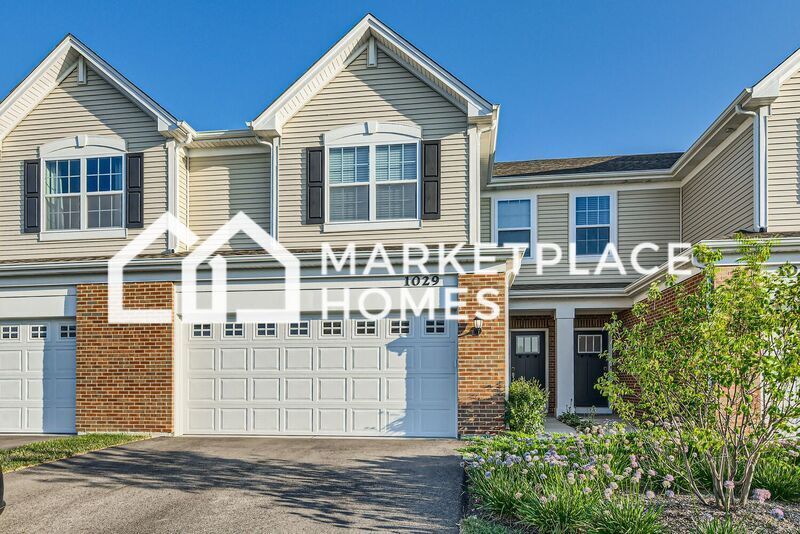 1029 Draper Rd, McHenry, IL 60050 - Townhome Rentals in McHenry IL ...