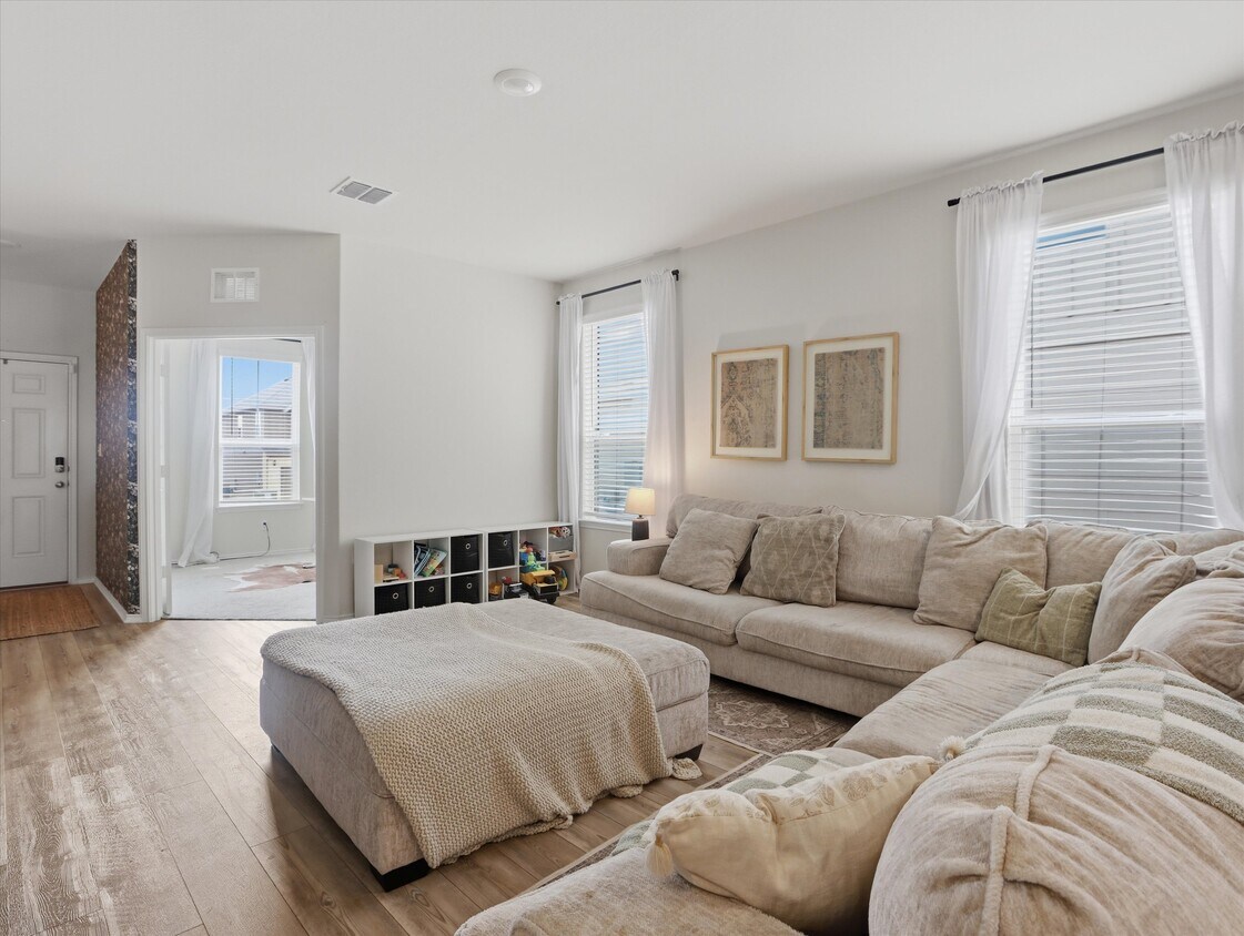 198 Orange Rd, Buda, TX 78610 - House Rental in Buda, TX | Apartments.com