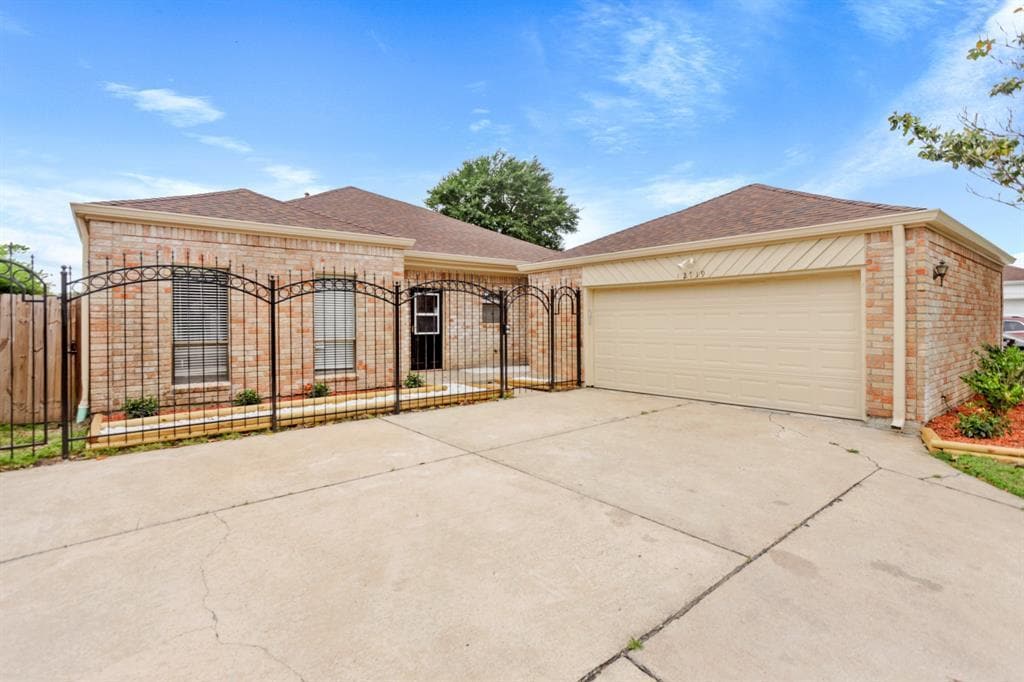 12719 Ashford Chase Dr, Houston, TX 77082 - House Rental in Houston, TX ...