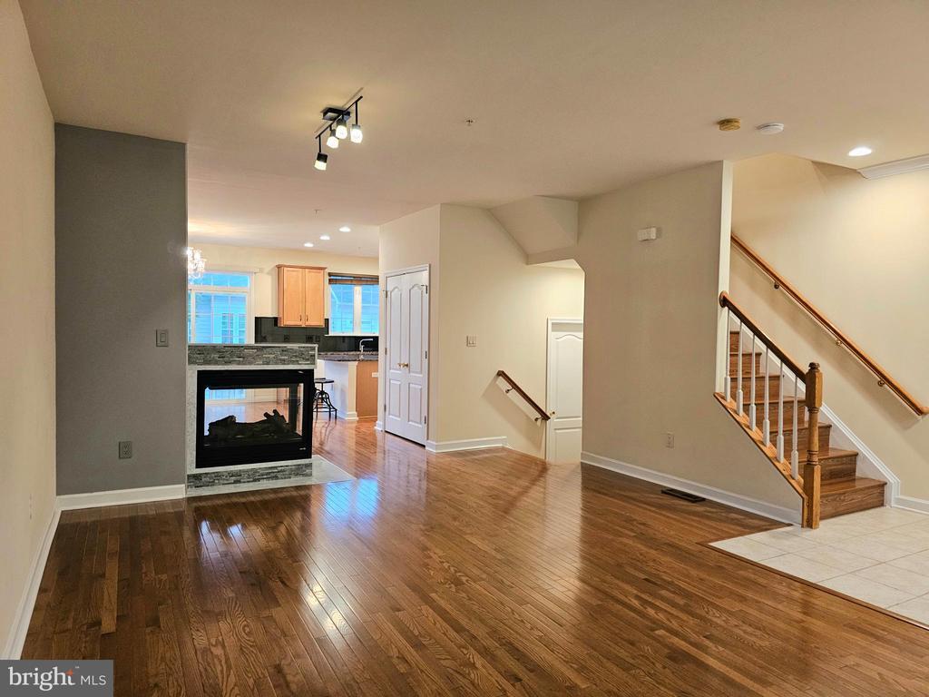 13019 St Clair Rd, Clarksburg, MD 20871 - Townhome Rentals in ...