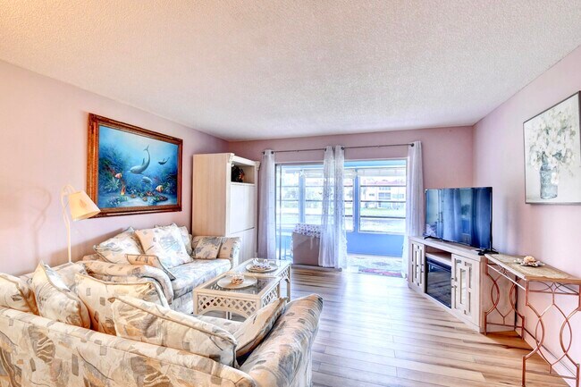 32 Abbey Ln Unit 208, Delray Beach, FL 33446 - Condo for Rent in Delray ...