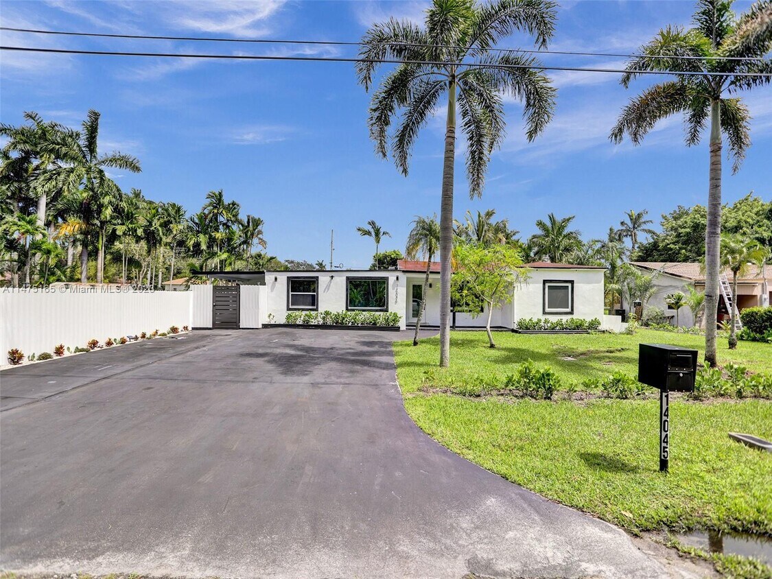 14045 NE 1st Ave, Miami Shores, FL 33161 - House Rental in Miami Shores ...