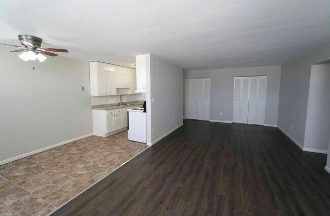 Colonial Terrace - Apartments in West Saint Paul, MN | Apartments.com