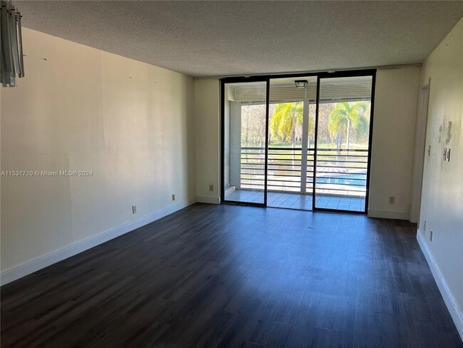 8050 W McNab Rd Unit 204, Tamarac, FL 33321 - Condo for Rent in Tamarac ... 8050 W McNab Rd Unit 204, Tamarac, FL 33321 - Condo for Rent in Tamarac ...