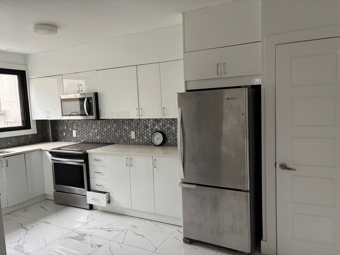 5480 Av Coronation Unit 7, Montréal, QC H4V 2E5 - Condo for Rent in ...